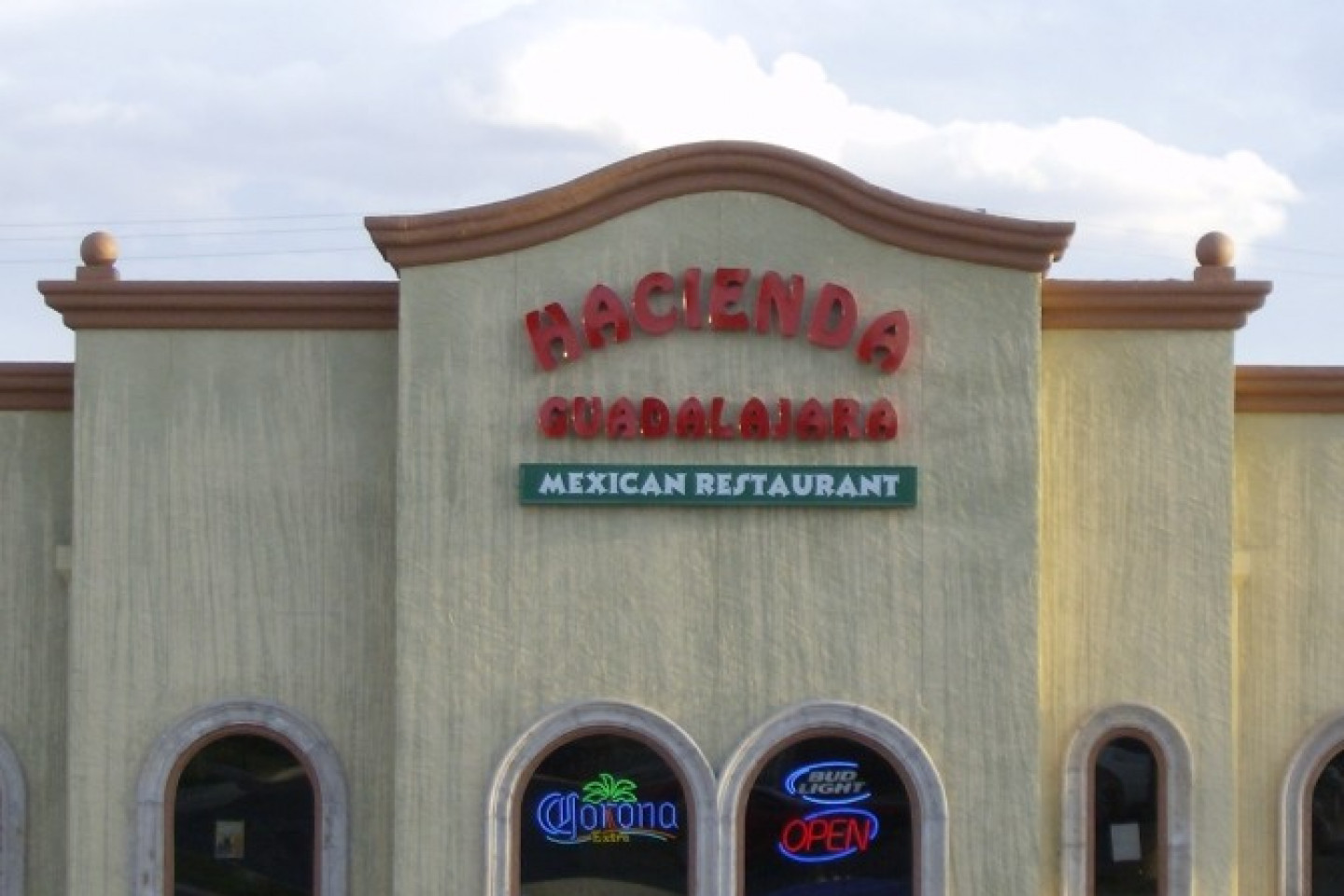 Custom Signs, Sign Design | Cheyenne, WY | Roberts Signs & Lighting Inc